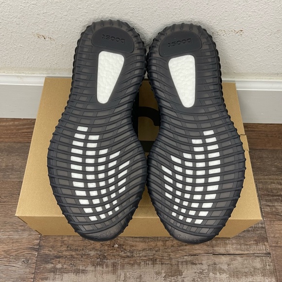 Yeezy | Shoes | Adidas Yeezy Boost 35 V2 Bred | Poshmark